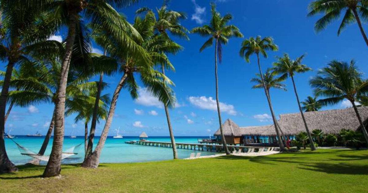 Discover Moorea and Rangiroa | Air Tahiti Nui